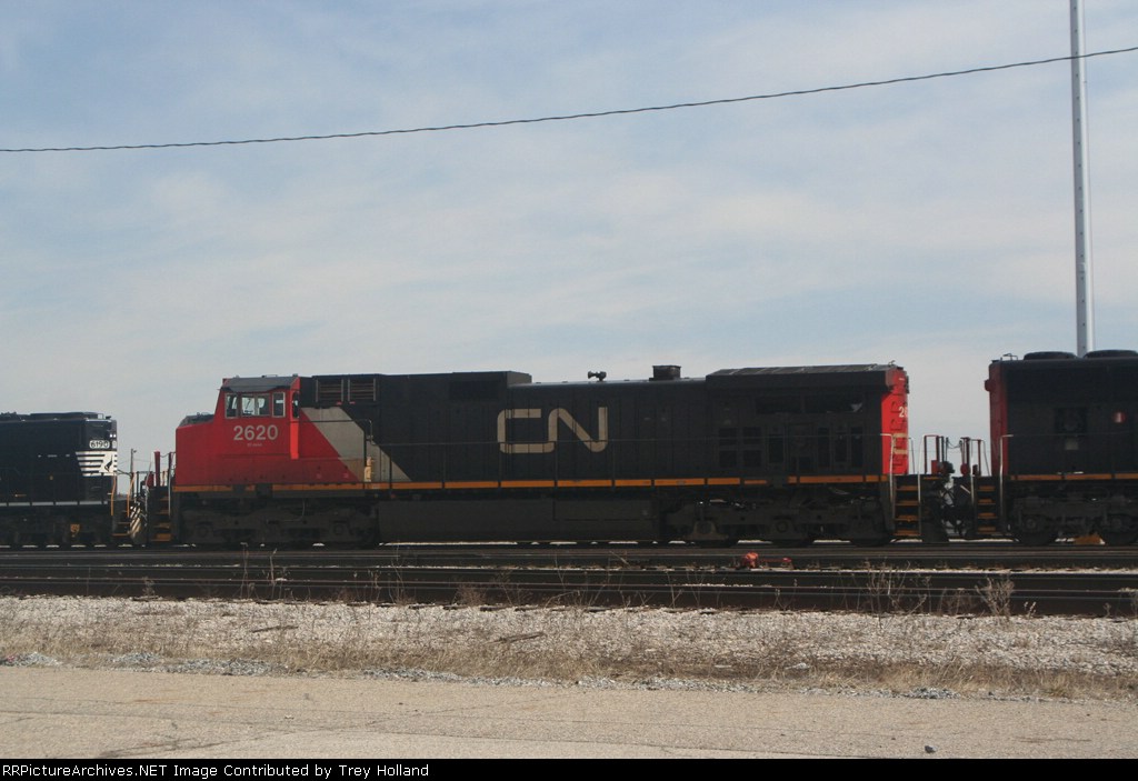 CN 2620